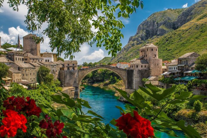 Stari most u Mostaru – jedna od najljepših atrakcija BiH | Putujte.ba